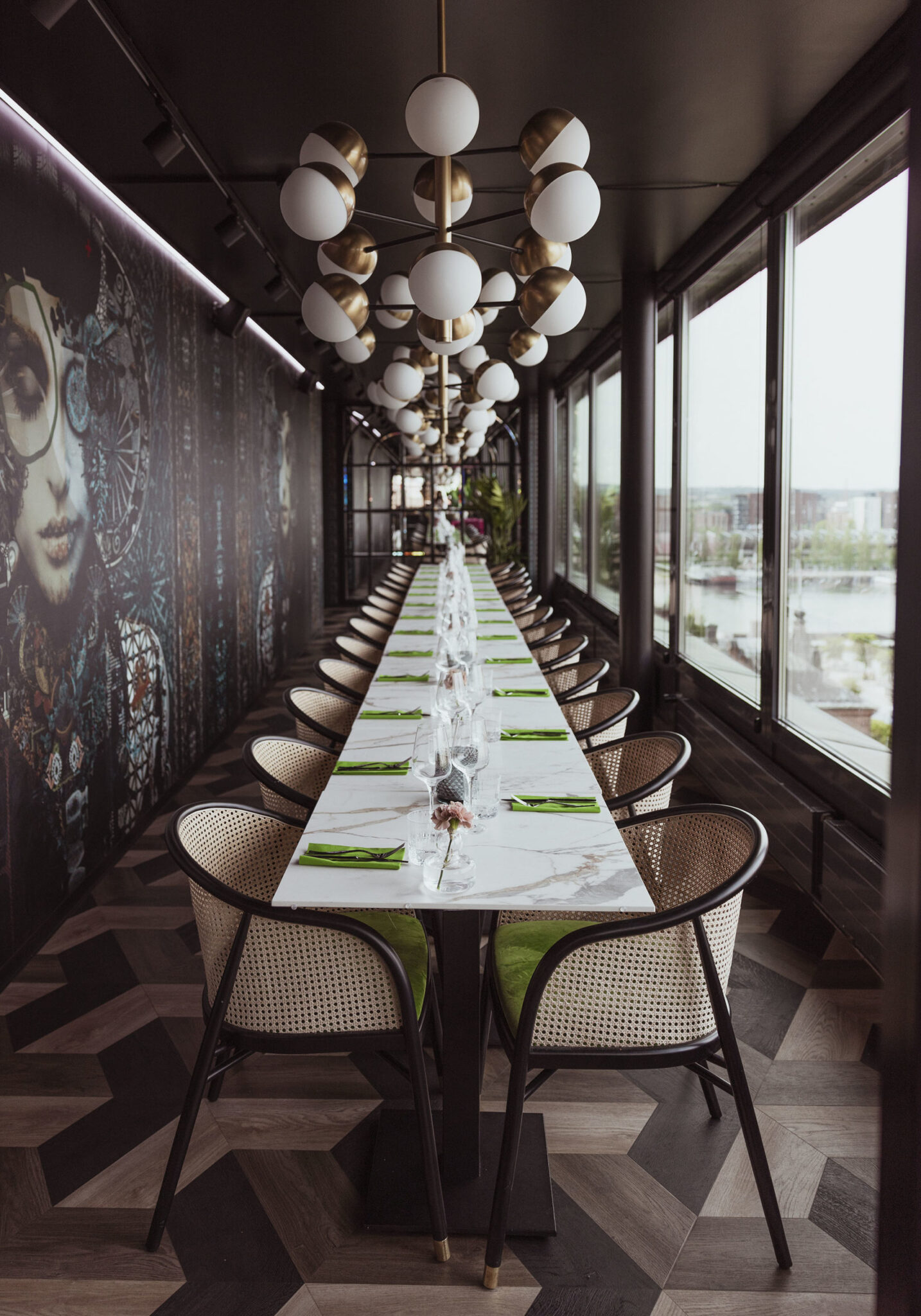 daisy james - seamless wallcover & wallpaper design